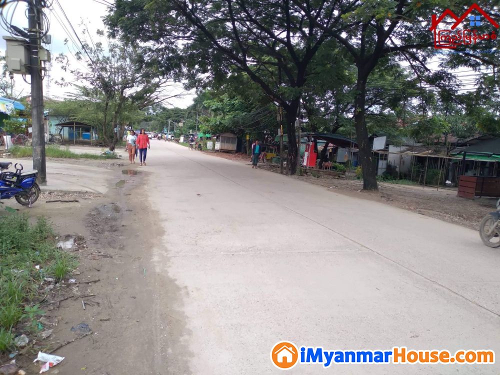 လမ်းမတန်းပေါ် စီးပွားရေးလုပ်မယ့် အဝယ်မိတ်ဆွေကြီးများအတွက် မြေကွက်အရောင ...