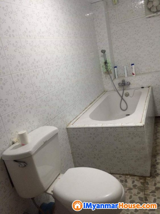 🇱🇹Panth House 2 ထပ္အေရာင္းေလးပါ🇱🇹 - ရောင်းရန် - တောင်ဥက္ကလာပ (South ...