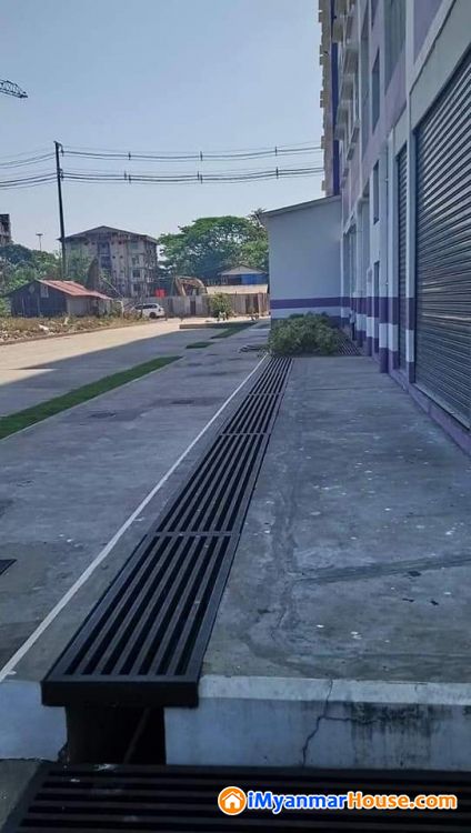 စတုရန်းပေအကျယ် (650) Time Square Condo - ရောင်းရန် - ဗိုလ်တထောင ...