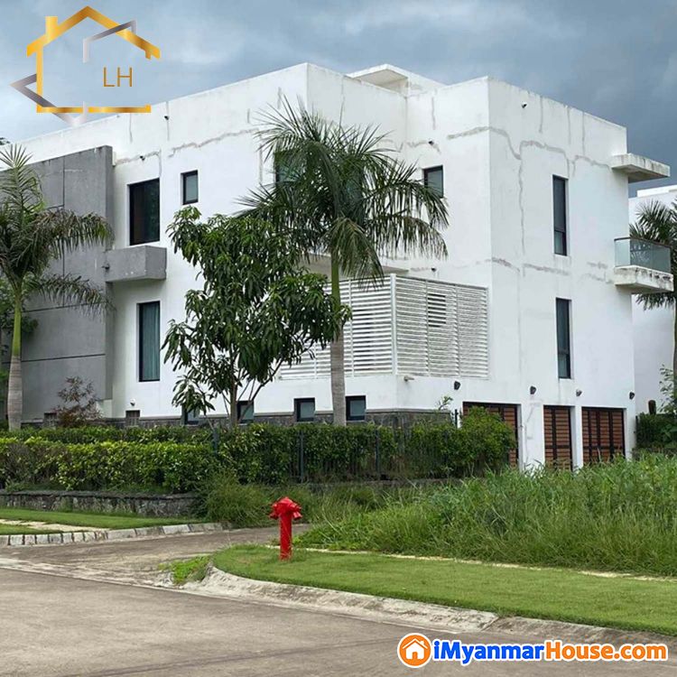 (70'x95')အကျယ်၊ လှိုင်သာယာ၊ ပန်းလှိုင်ဂေါက်ကွင်းအိမ်ရာ၊ Bamboo Garden ...